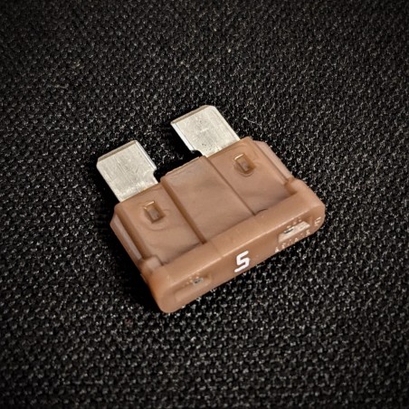 LittelFuse Blade Fuse - 5A - AT0