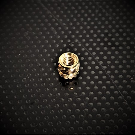 Brass Heat Set Threaded Insert for Plastic - M4x6x5mm